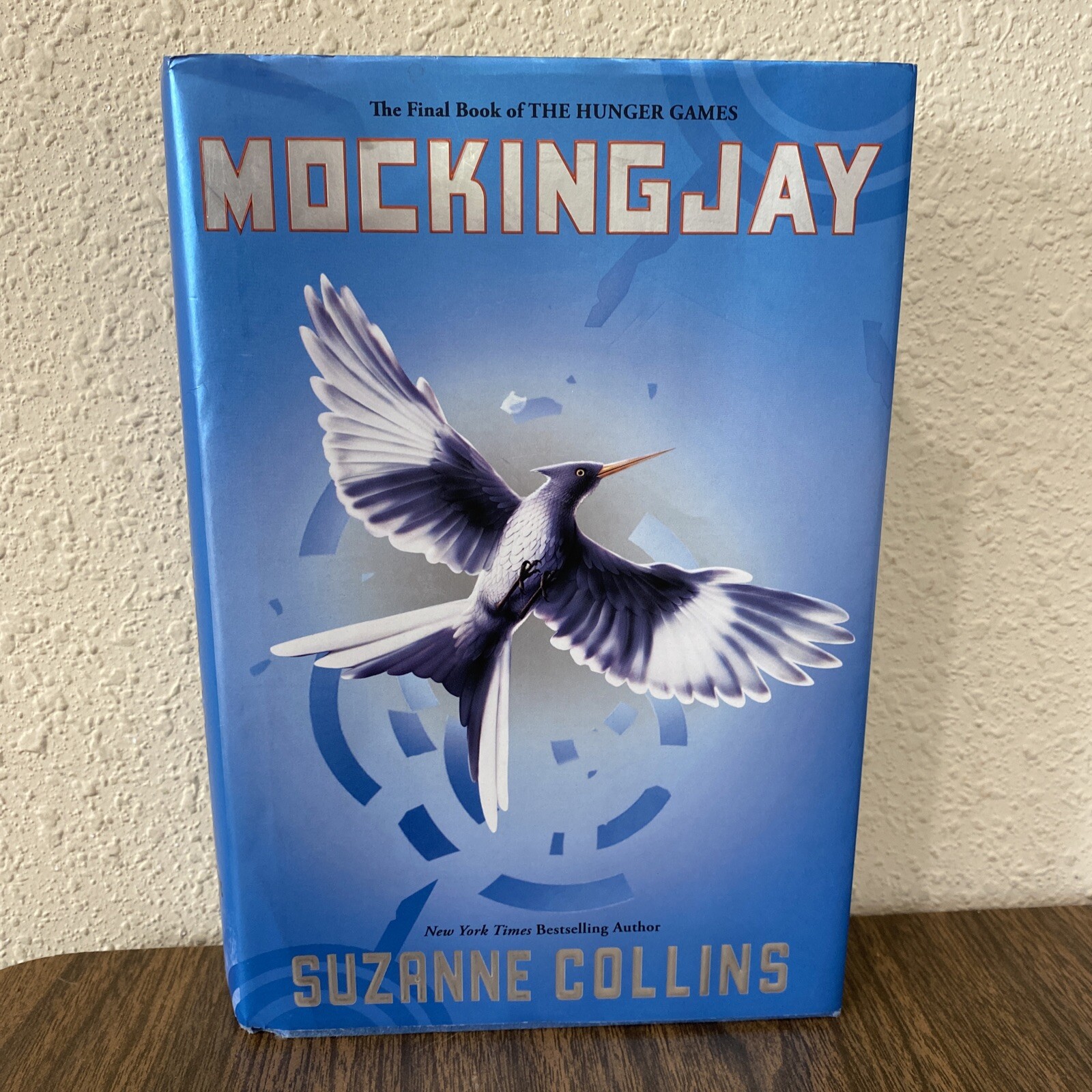 Mockingjay Book Logo