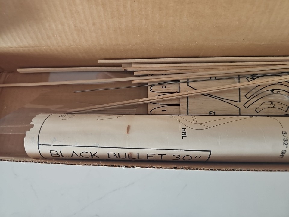 SCHLUETER FREE FLIGHT BLACK BULLET 30" WINGSPAN #BB-30 NEW BALSA ...