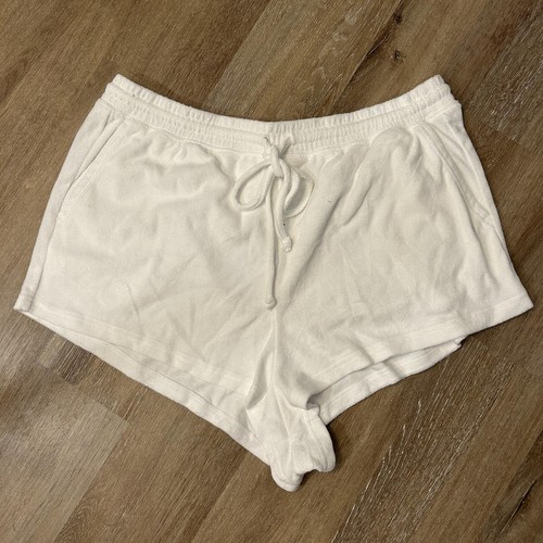 Fabletics Women's Island Terry Short Shorts), size 1X (16-18), White | eBay