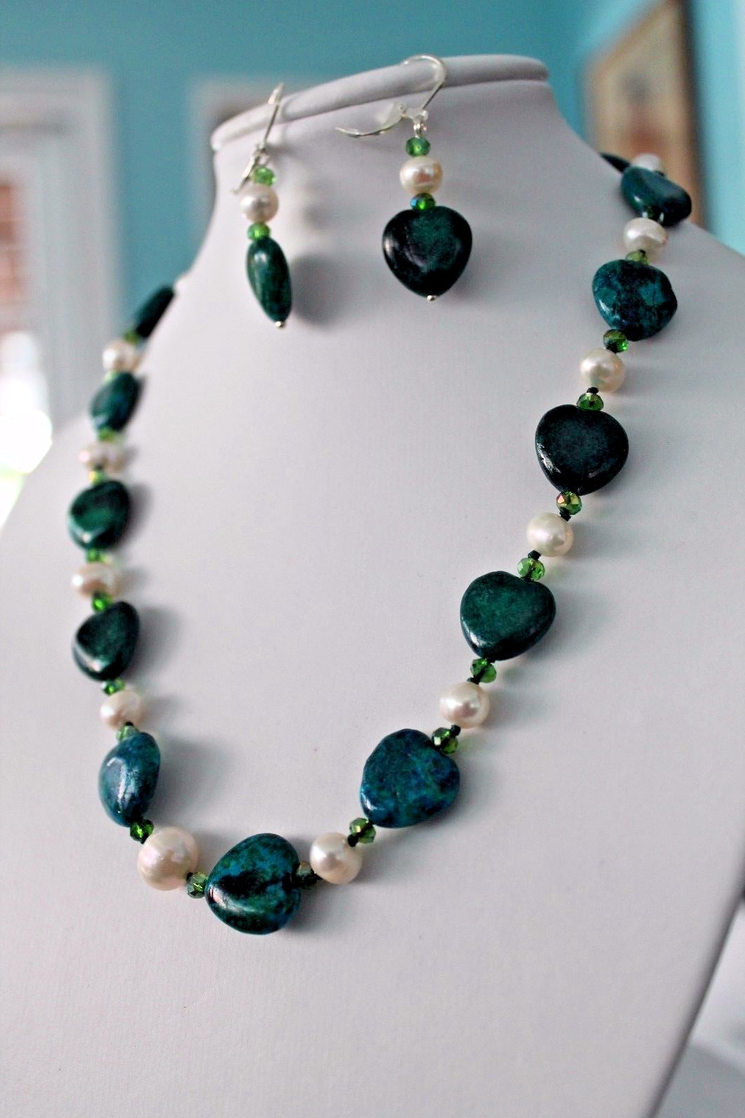 Beautiful AZURITE Heart Shaped Gem & White CULTURED PEARL Necklace ...