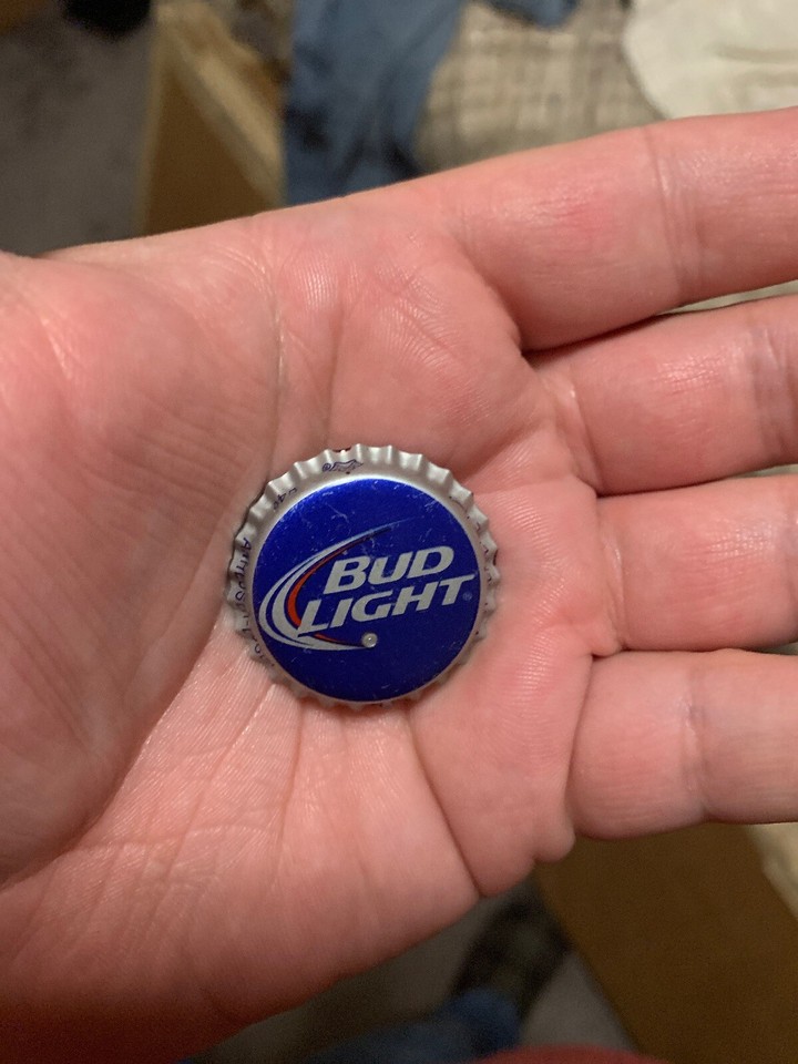 Bud Light Beer Light Up Flashing LED Bottle Cap Pin. NEW!! RARE!! | eBay UK