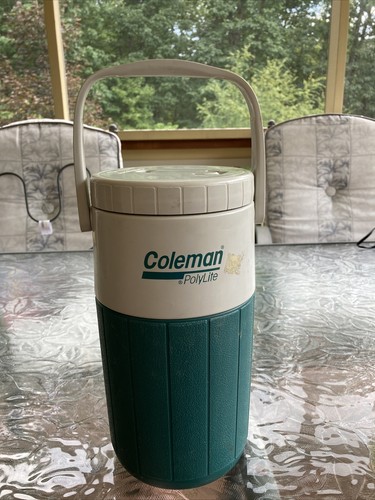 Vintage Coleman Polylite 1/2 Gallon Cooler 5590 Green White 1994 ...