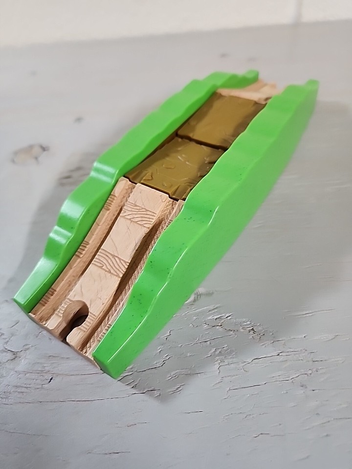 Sinking Mud Bog Track - Thomas The Tank Engine & Friends Wooden Railway ...