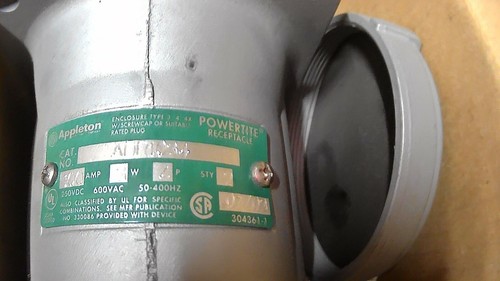 APPLETON ADR1034 POWERTITE RECEPTACLE W/SCREWCAP 100A 4P 600VAC 400HZ ...