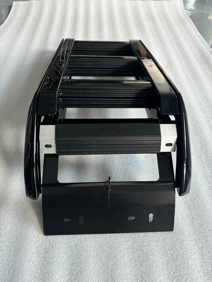 For 2020-2026 LR Defender 110 90 130 Glossy black Side Access Ladder ...