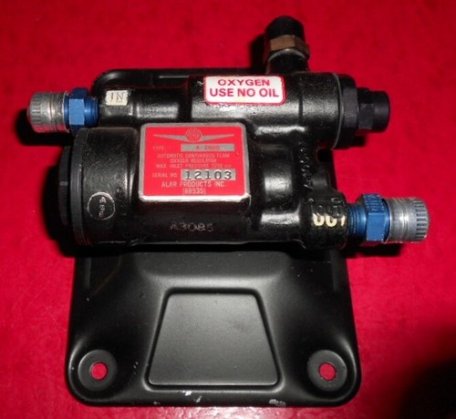 NOS AUTOMATIC CONTINUOUS FLOW OXYGEN REGULATOR Type A-2000 Alar ...