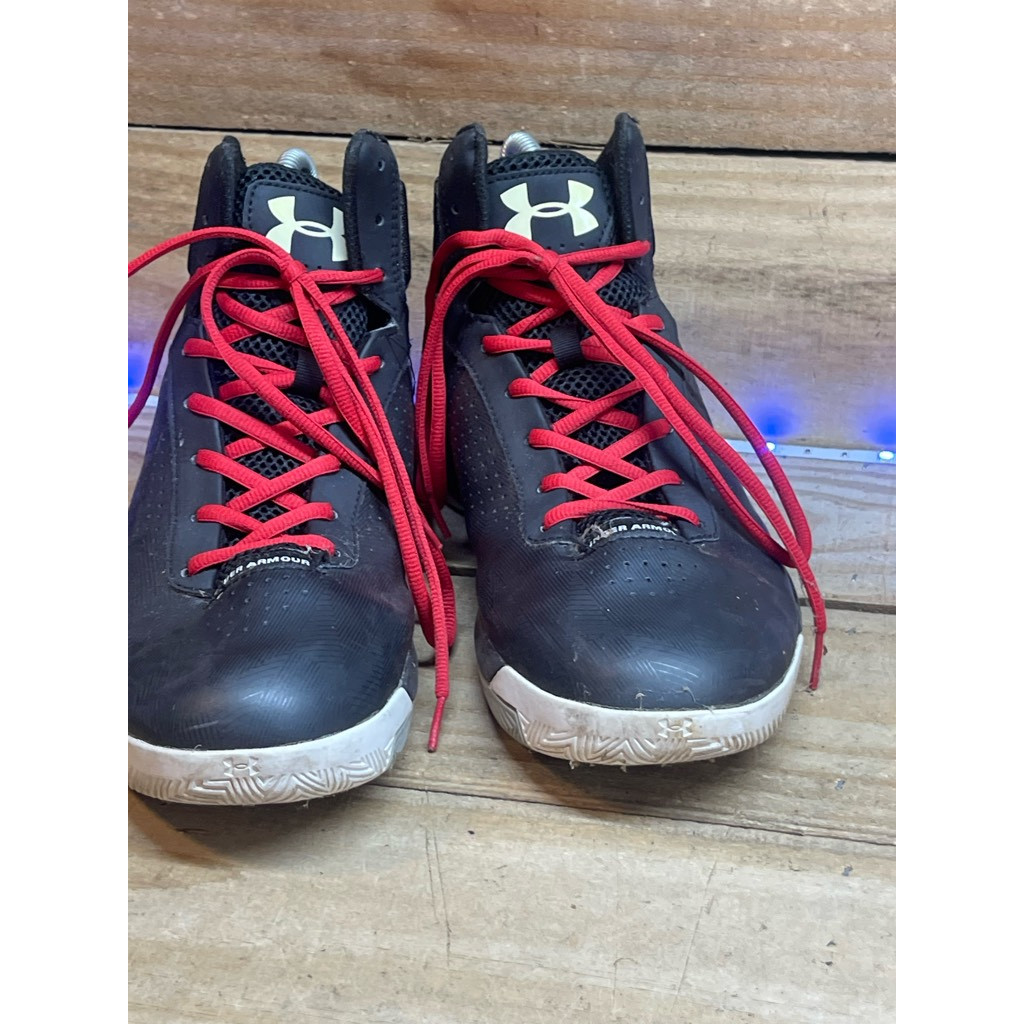 Under Armour Micro G Torch 3