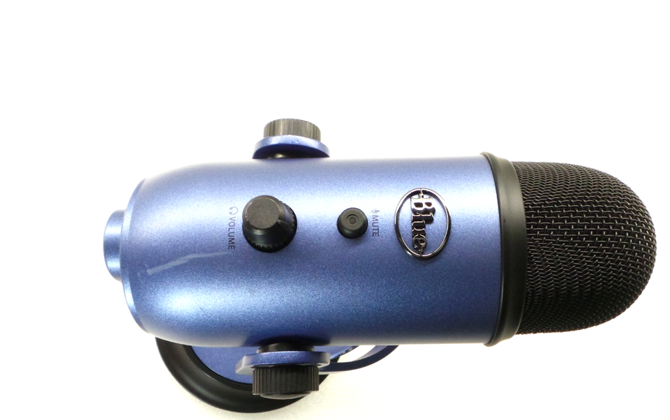 Blue Yeti Condenser USB Microphone for Recording and Streaming No Stand ...