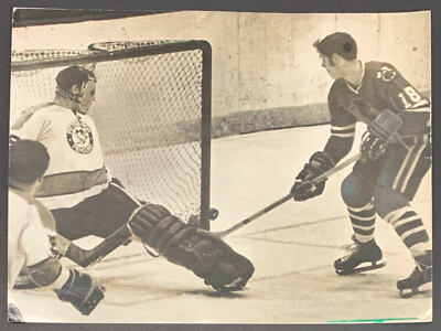 1970 Original Oversized NHL Hockey Press Photo Chicago Stadium Gerry ...
