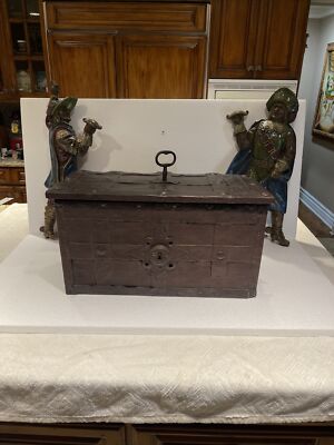 ARMADA STRONG BOX NUREMBERG TREASURE CHEST 1600's PIRATE GOLD COINS ...