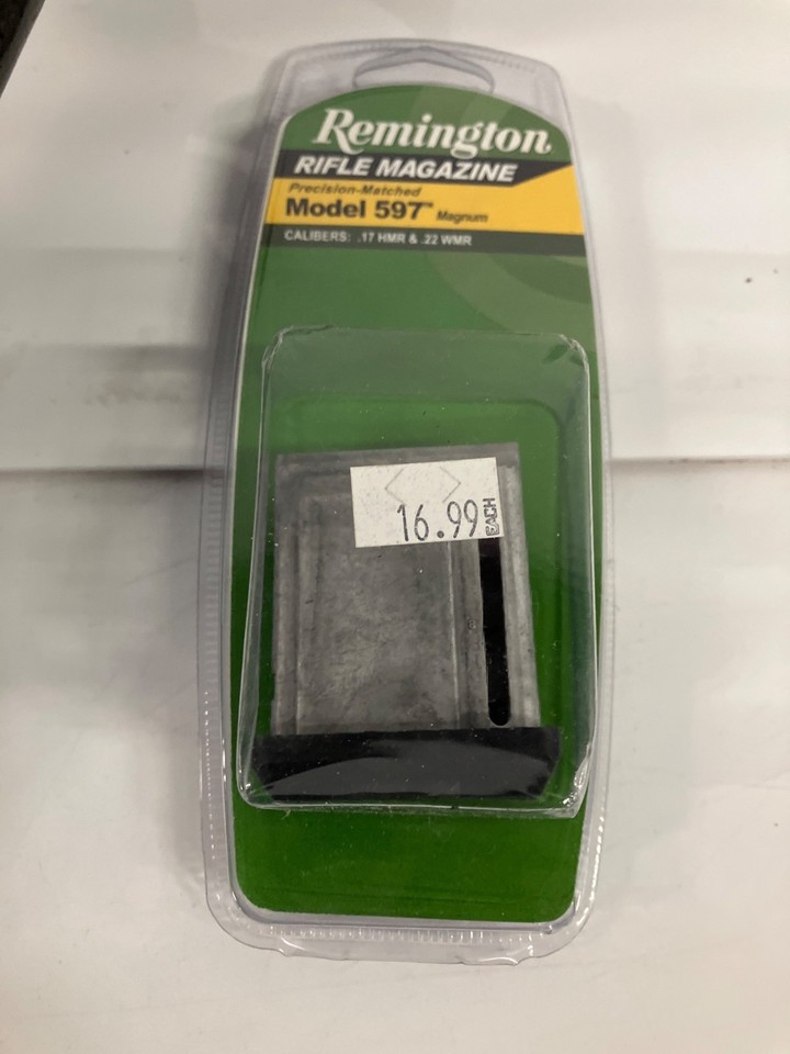 Large 2nd Amendment Lot Including Clips, Holsters and More, 'MERICA ...