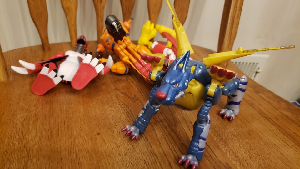 Digimon Digivolving Gabumon to Metalgarurumon Figure Parts Rizegreymon ...