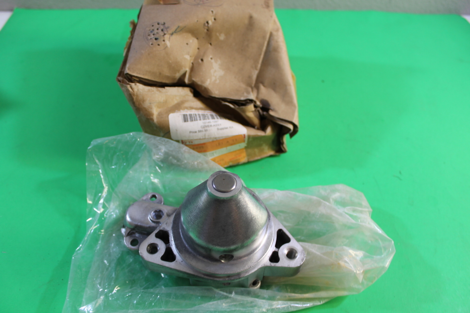 NOS Genuine 1990-1992 KAWASAKI MULE KAF540 STARTER COVER OEM # 16146 ...