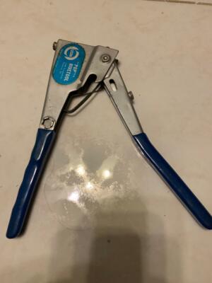 USM "POP Rivetool PRG412 Hand-Held Riveter Tool for 1/8" - 3/16" Rivets ...