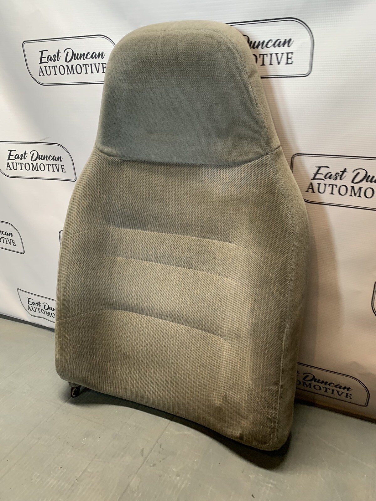 92-97 Ford Truck Driver Side Bucket Jump Seat Upper Frame & Cushion 40 ...