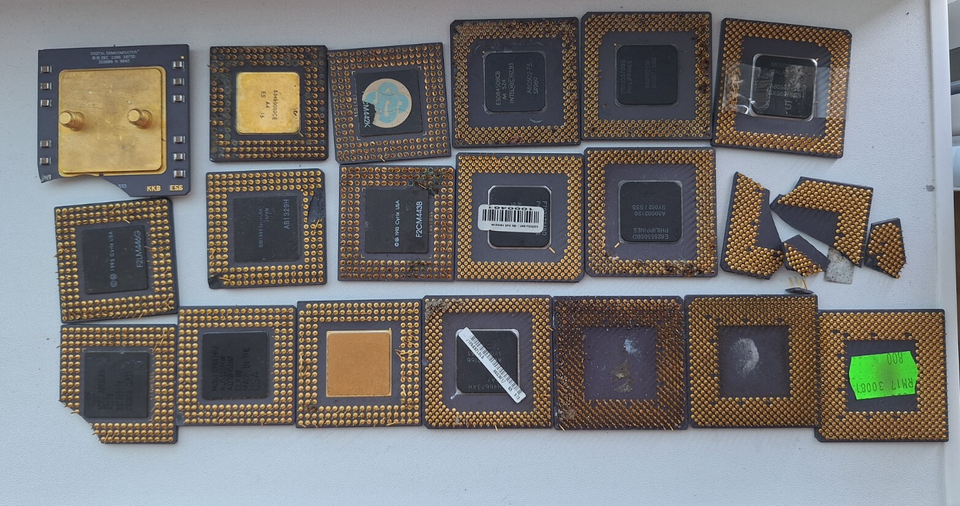 CPU scrap 486 80486 Cyrix ST Intel Motorola GOLD recovery 473 grams | eBay