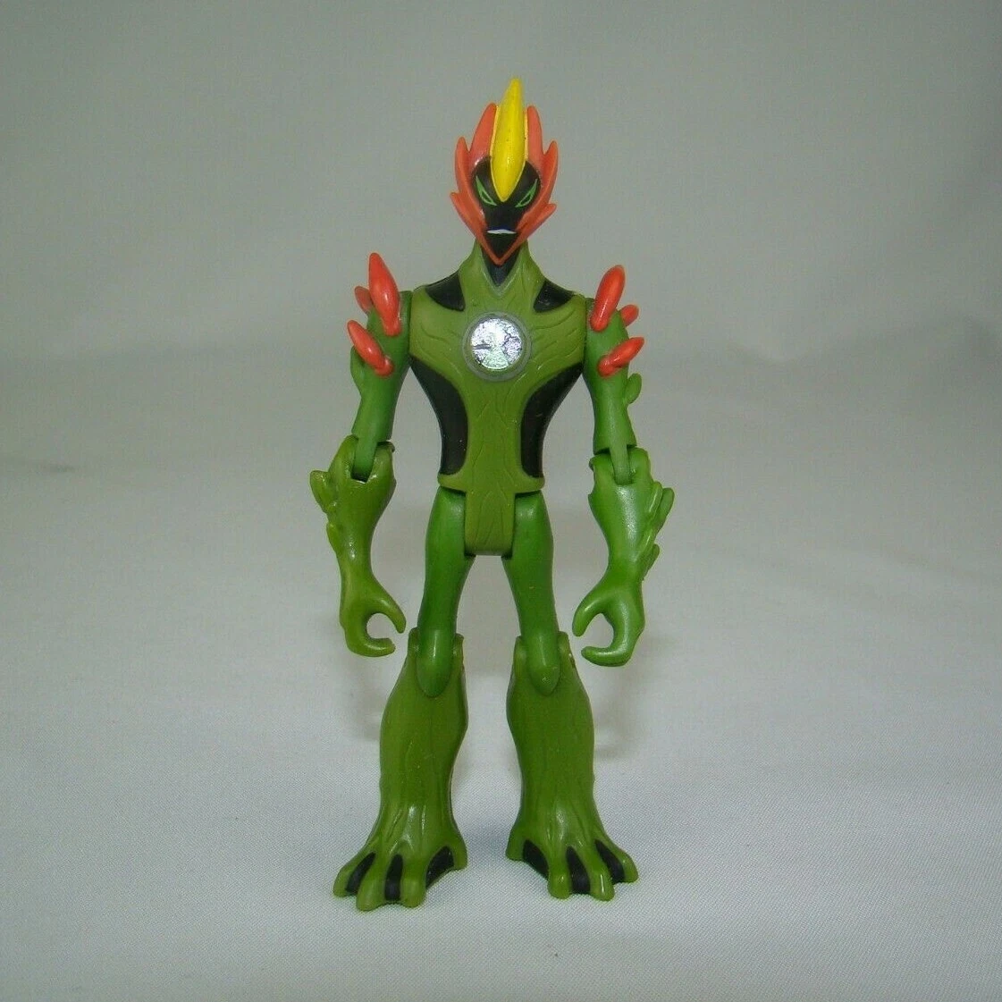Ben 10 Spitter Toy