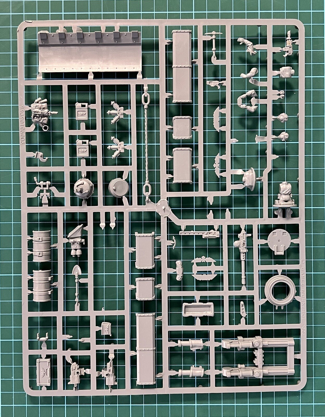 SPARES: Warhammer 40k: Astra Militarum Imperial Guard Vehicle Upgrade ...