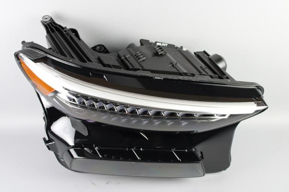 2025-2026 Audi Q6 e-tron Right Passenger Side Matrix LED Headlight OEM ...