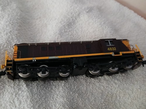 ho model trains locomotives Powerline 4832 | eBay