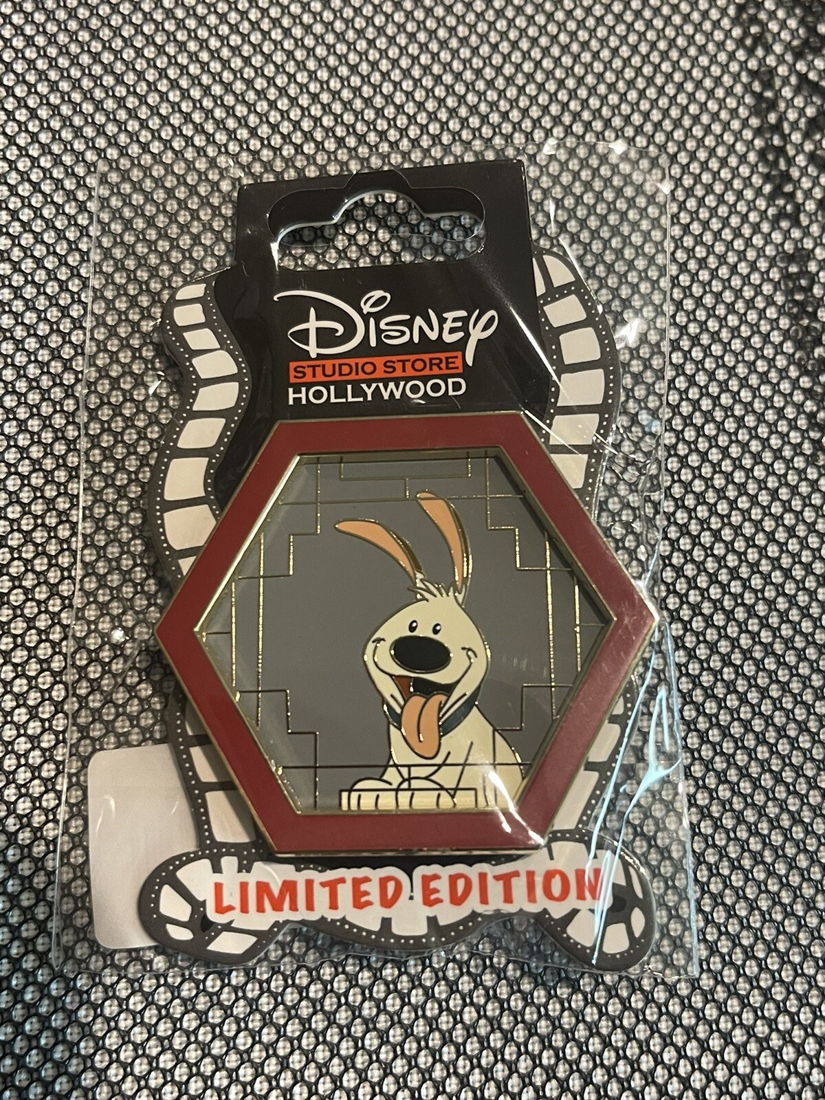 DSSH DSF Disney Pin Dogs In Windows Mulan Little Brother LE 400 | eBay