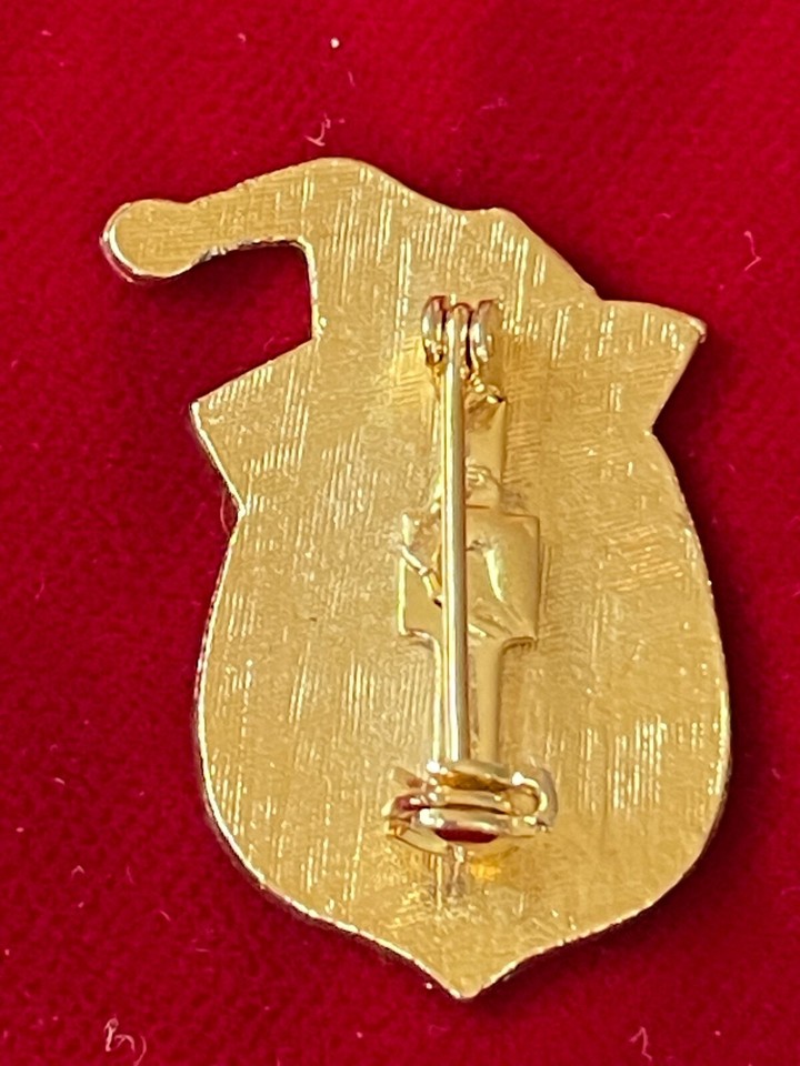 Gold Tone Cut Out Detailed Santa Old St Nicholas Elf Lapel Hinge Pin 1. ...