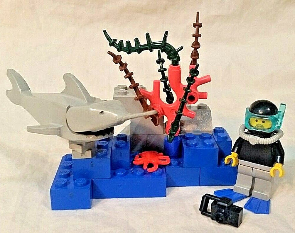 LOT 35 pc LEGO for Scuba Diver Minifig, Tanks, Helmet, Camera ...