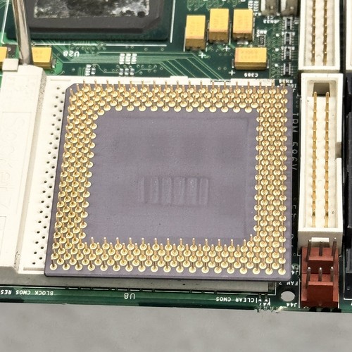 Lot Of 15lbs Computer Gold Finger Scrap, 21pc AMD-K6-2 Ceramic CPU Gold ...