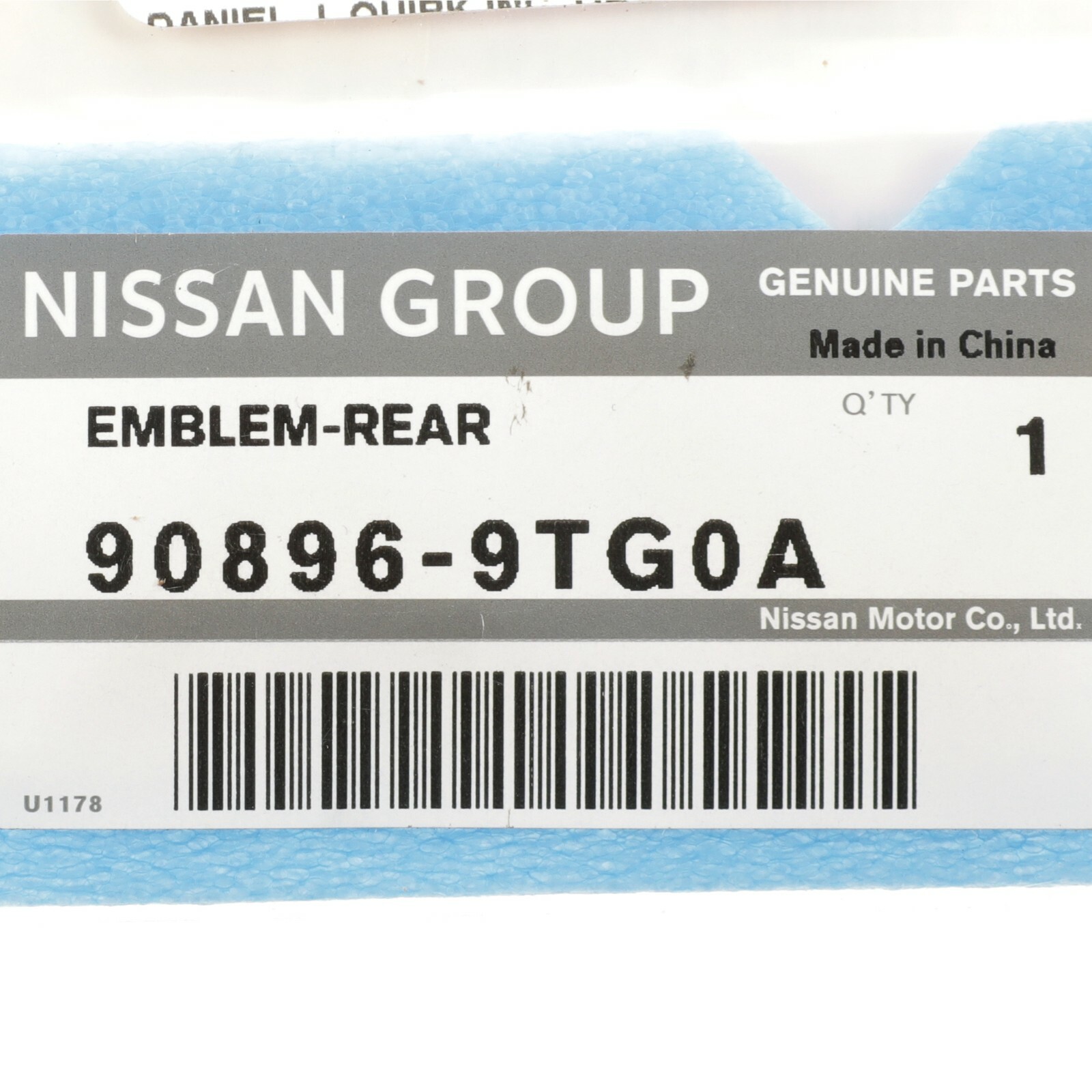 OEM NEW Genuine Nissan Rear Emblem 17-19 Rogue Midnight "SV AWD" 90896 ...