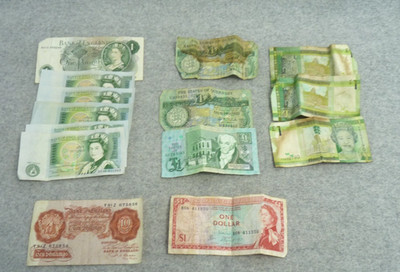 Selection of British & Channel Islands Banknotes - #1 Thames Hospice ...