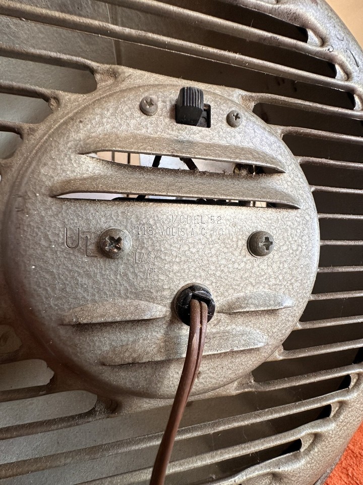 Vintage Lasko Model 52 Electric Metal Fan West Chester PA Liberty 4 ...