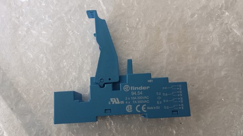 GENUINE ORIGINAL FINDER RELAY MOUNTING SOCKET 94.54 H51 2 X 10A 300VAC ...