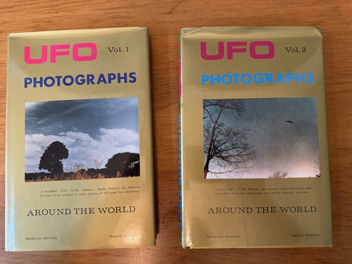 Ufo Photographs Around The World, 2 Vol, Wendelle Stevens and August ...