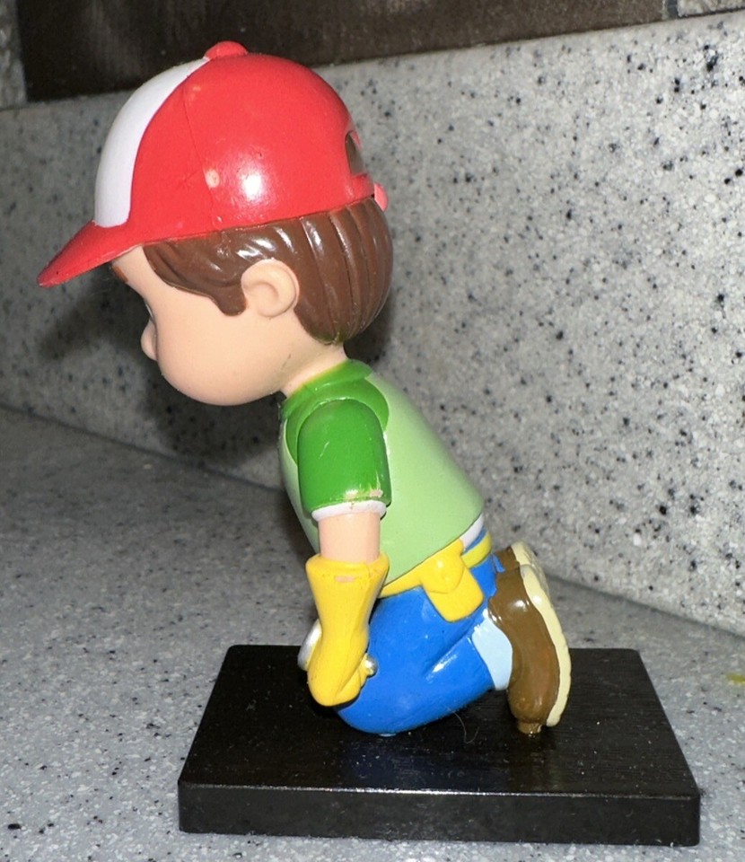 Handy Manny with Tool Hammer Nail on Stand Statue Cake Topper Rare HTF ...