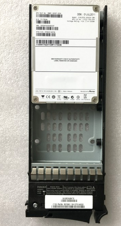 IBM V7000 85y5861 00L4617 SAS/2.5 300GB SSD Hard drive HDD | eBay