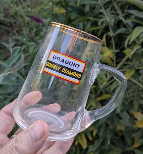 vintage half pint glass beer tankard for Draaught Double Diamond 1960s ...
