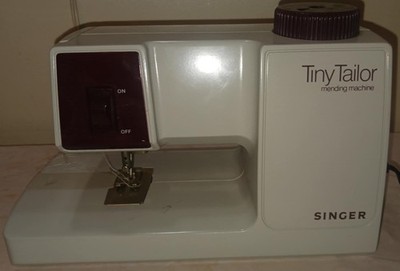 Singer Tiny Tailor Mending Machine | eBay