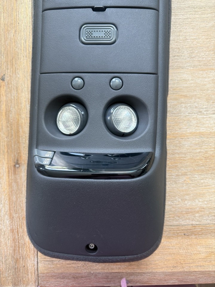 98-04 Chevy GMC S10 Blazer Jimmy Bravada Overhead Console W Display DK ...