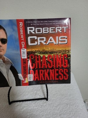 Chasing Darkness by Robert Crais (2008, Hardcover) 9780743281645| eBay
