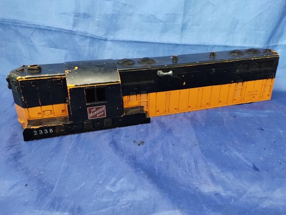 Vintage Original Lionel 2338 Milwaukee Road Locomotive Shell Read ...