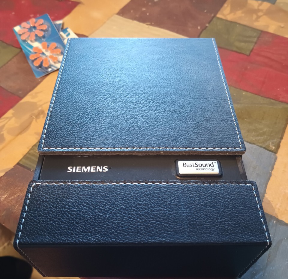 Siemens Pure 7 Mi RIC (1 Pair) With Carrying Case and Original Box | eBay