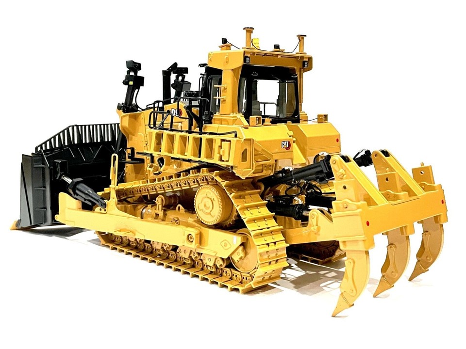 Caterpillar Cat D9 Dozer U-Blade Multi-Shank Ripper - CCM 1:24 Scale ...