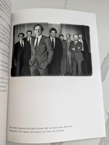 1988 Apple Computer Inc Annual Report Macintosh Vintage Technology | eBay