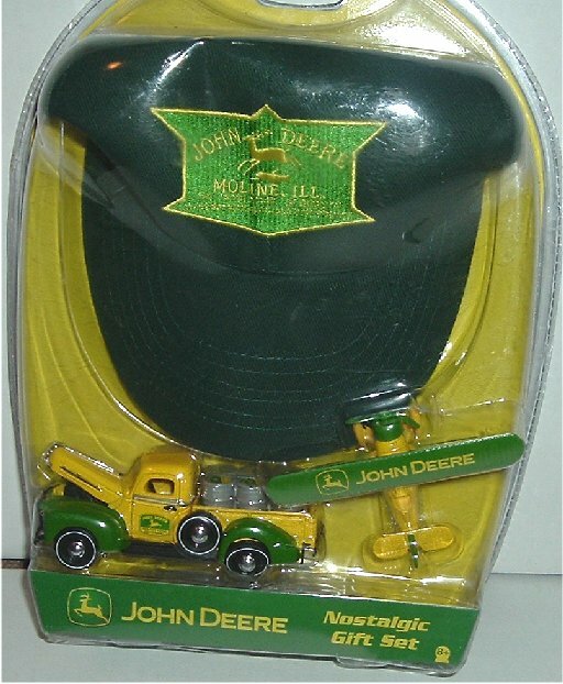 JOHN DEERE NOSTALGIC Set 1942 Ford Pickup 1930s Stearman BiPlane + Hat ...