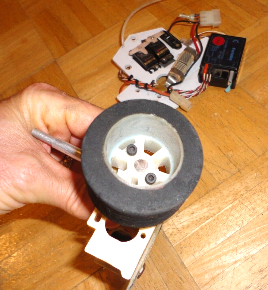 TEAM ASSOCIATED VINTAGE RC12E ONROAD PAN CAR 1/12 SCALE SHIPPING ...