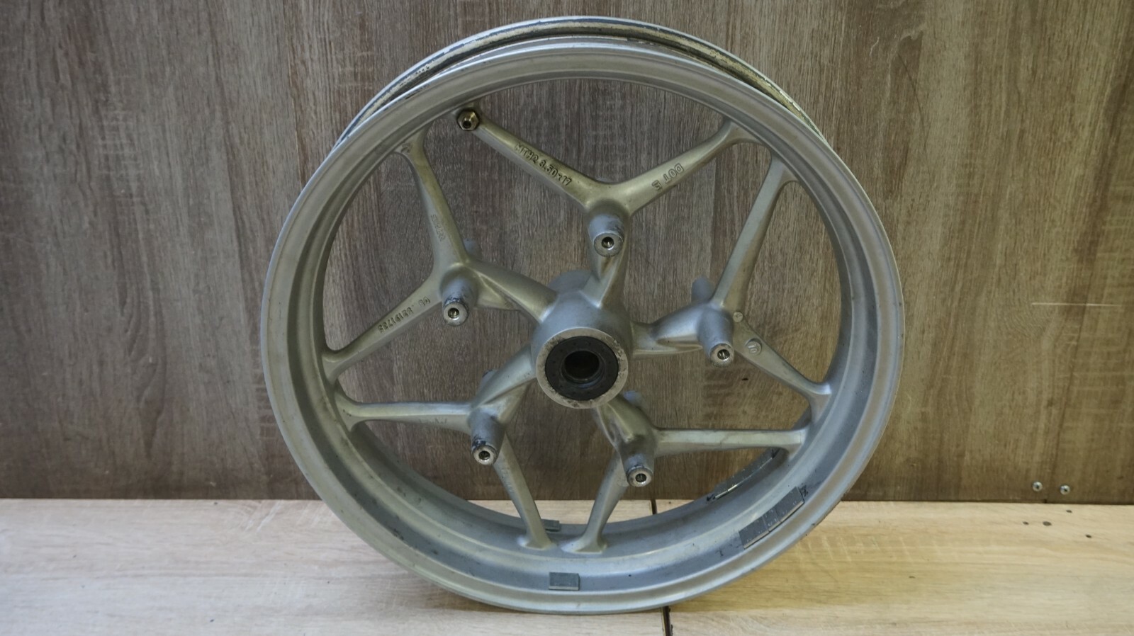BMW R1200RT K26 R1200R K27 R1200ST K28 front wheel rim 17x3.50 BUCKLED ...