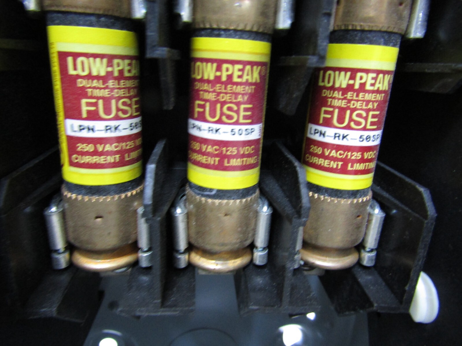 SQUARE D D322N 60 AMP SAFETY SWITCH 3P/4W 240 VAC W/ LPN-RK-50SP FUSES ...