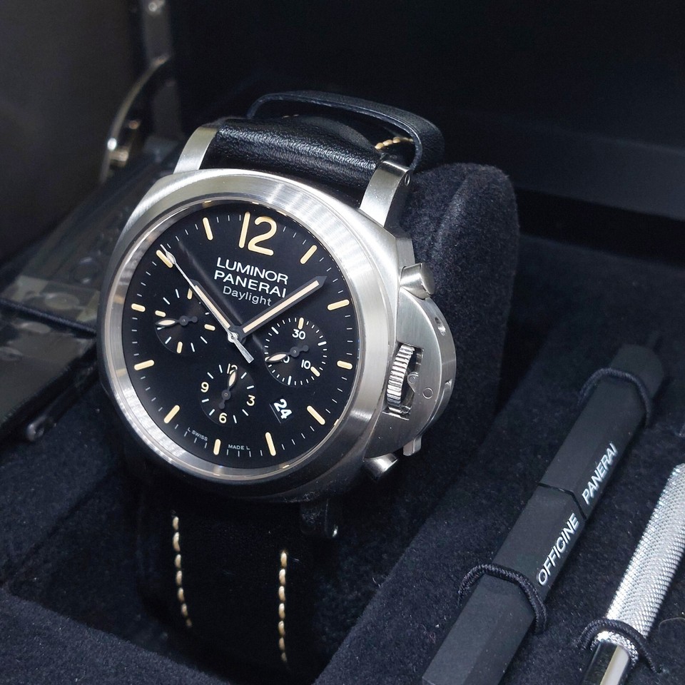 Luminor Panerai 44mm Black Dial Daylight Chronograph PAM356 PAM00356 ...