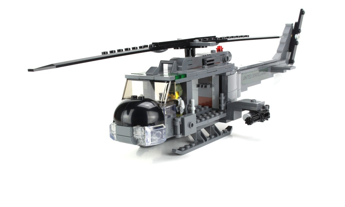 Lego Huey Gunship Bell UH 1C Huey Gunship Postage Stamp 1:87 Model
