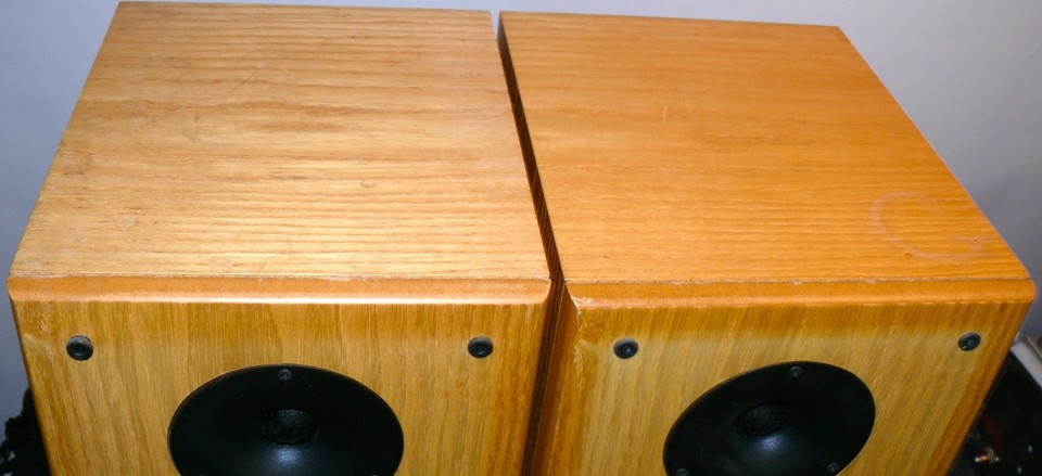 VINTAGE PAIR STEREO SPEAKERS WARFEDALE EMERALD EM 93 | eBay